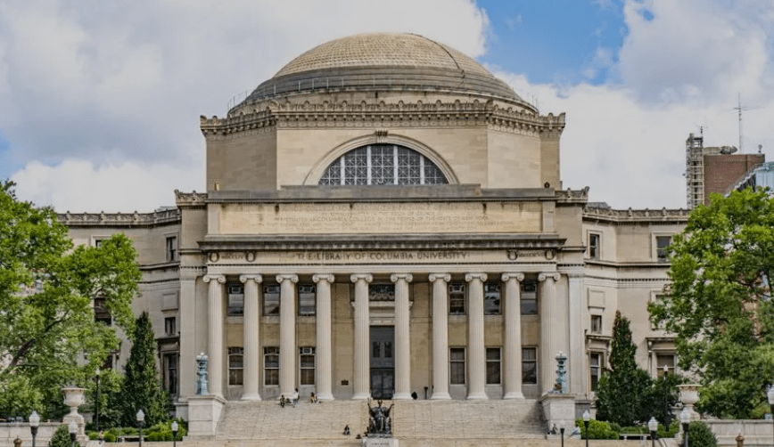 Best Universities for Neuroscience Studies - Transfer Goat