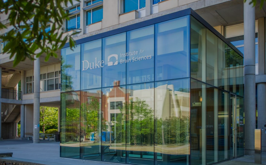 Best Universities for Neuroscience Studies - Transfer Goat